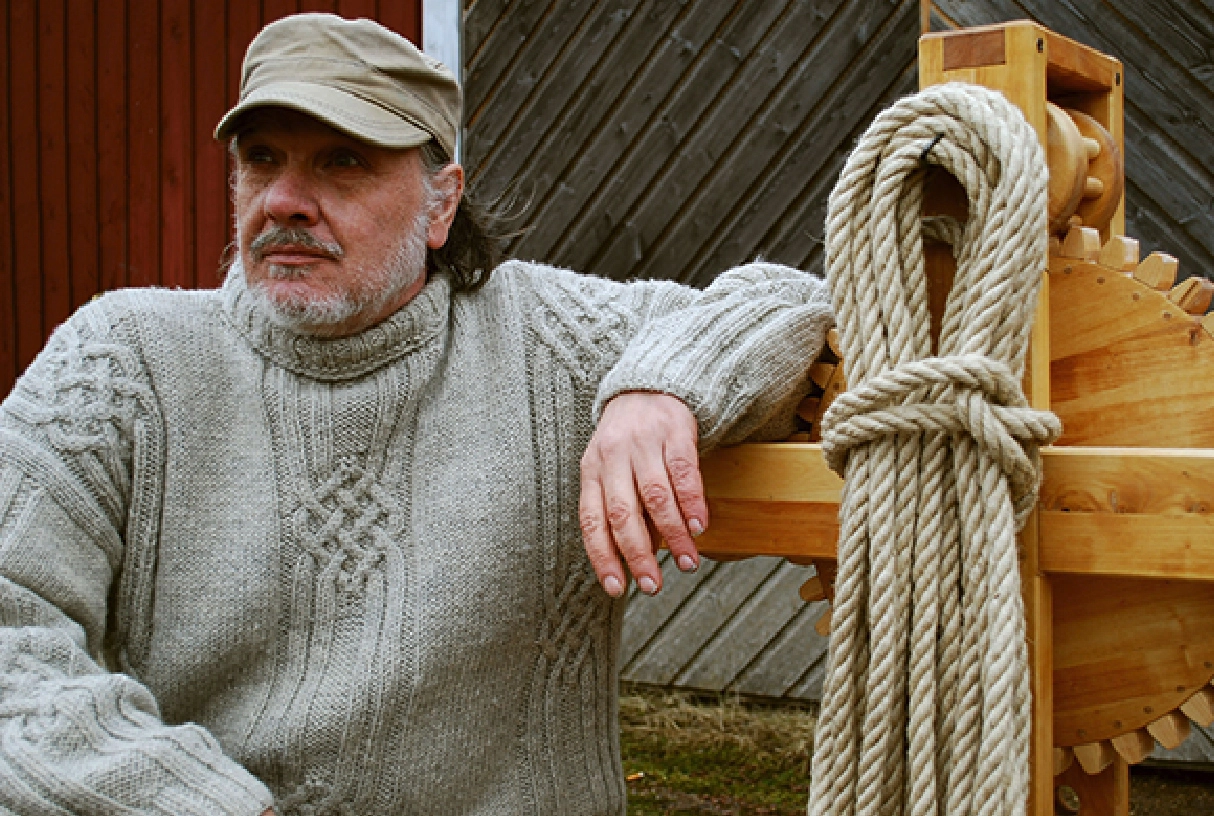 Snellman Logo Walt Snellman : Mastering The Mountain The New